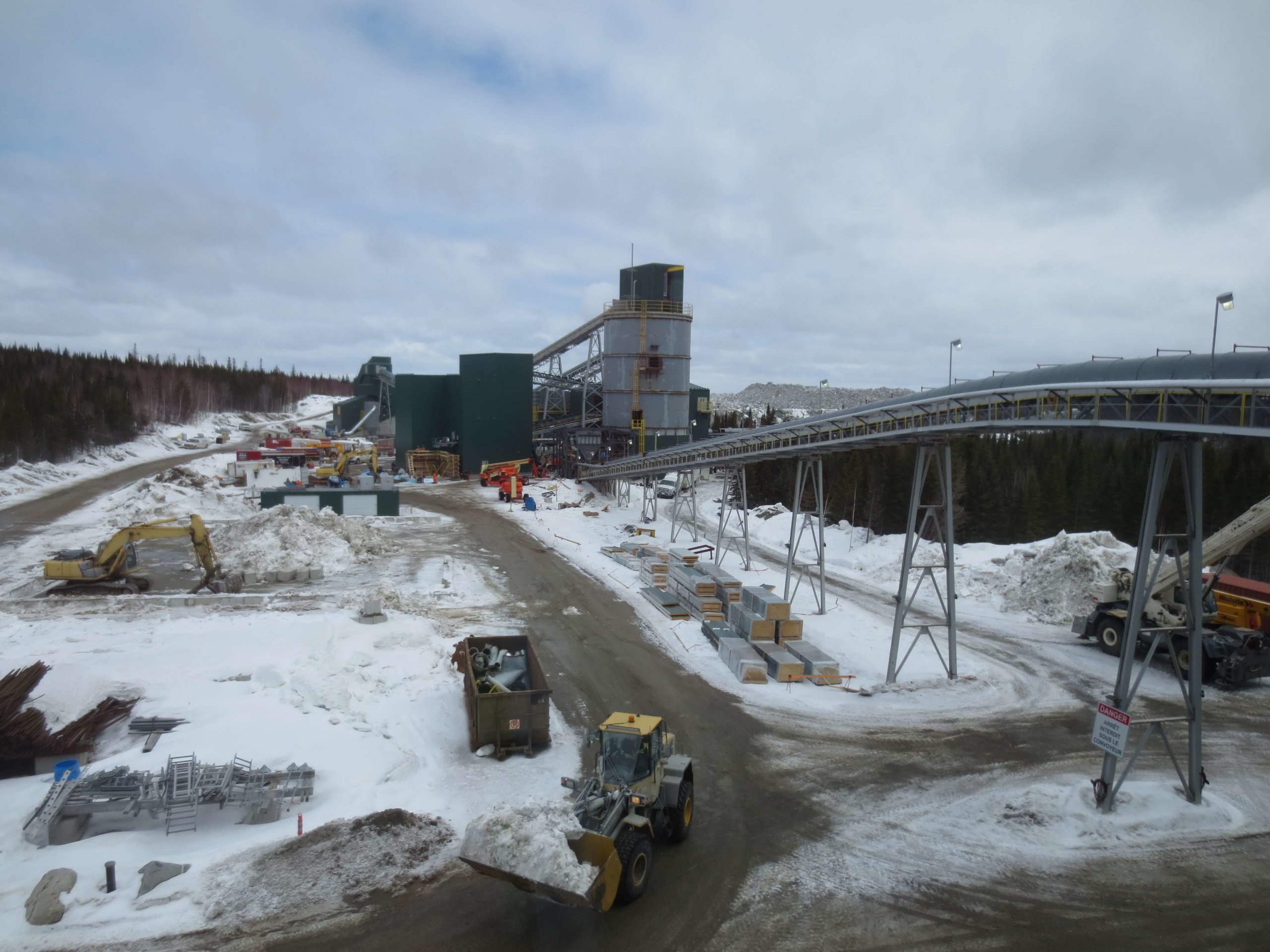 Une mine de Lithium de la Corne remise en service pour approvisionner ...
